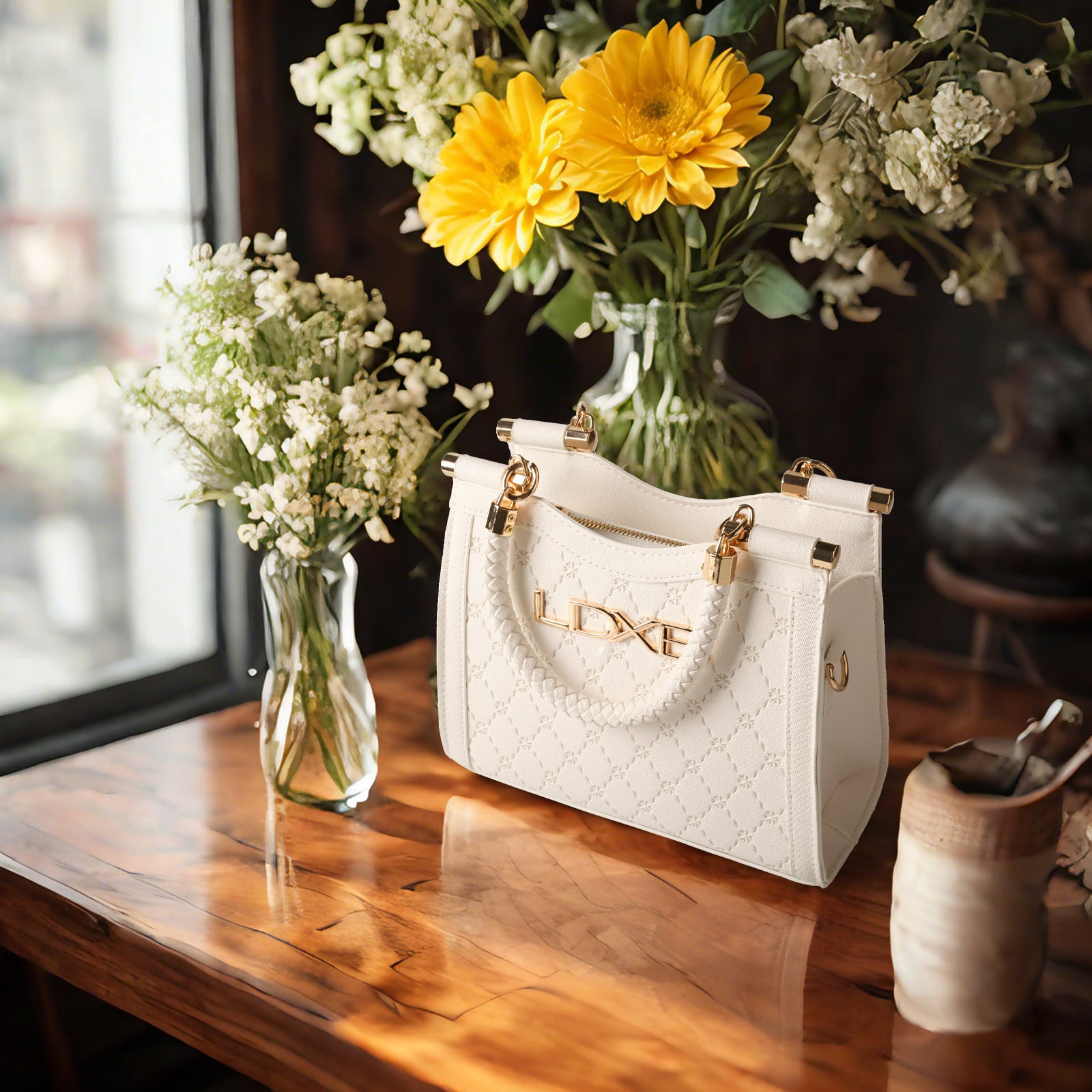 Discover Elegance and Versatility with TMA EYES Women's Quilted Crossb